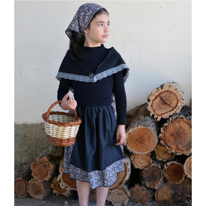 Vestit tradicional de Castanyera - Art de la terra - artdelaterra.cat ...